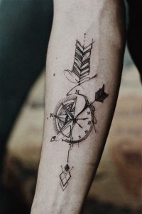 Tatuajes de Flechas Estilos Diseños y sus Significados